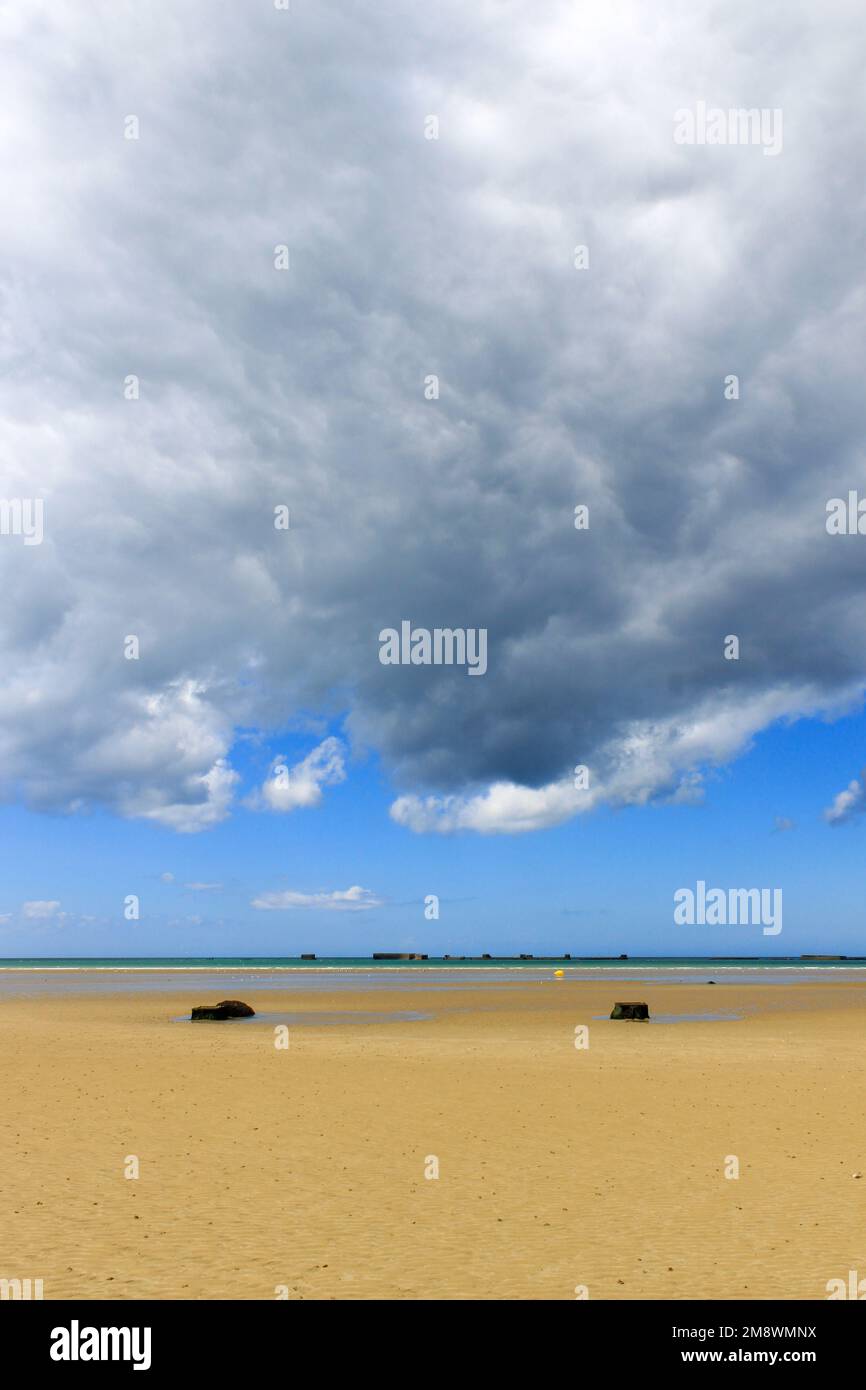 The Mulberry Harbour of the landing of June 6, 1944 in the distance ...