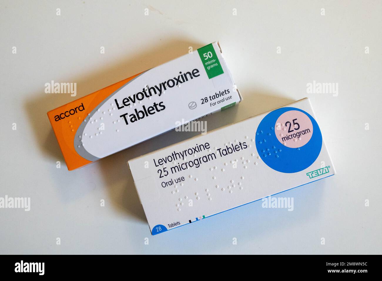 Two different doses of Levothyroxine Stock Photo - Alamy