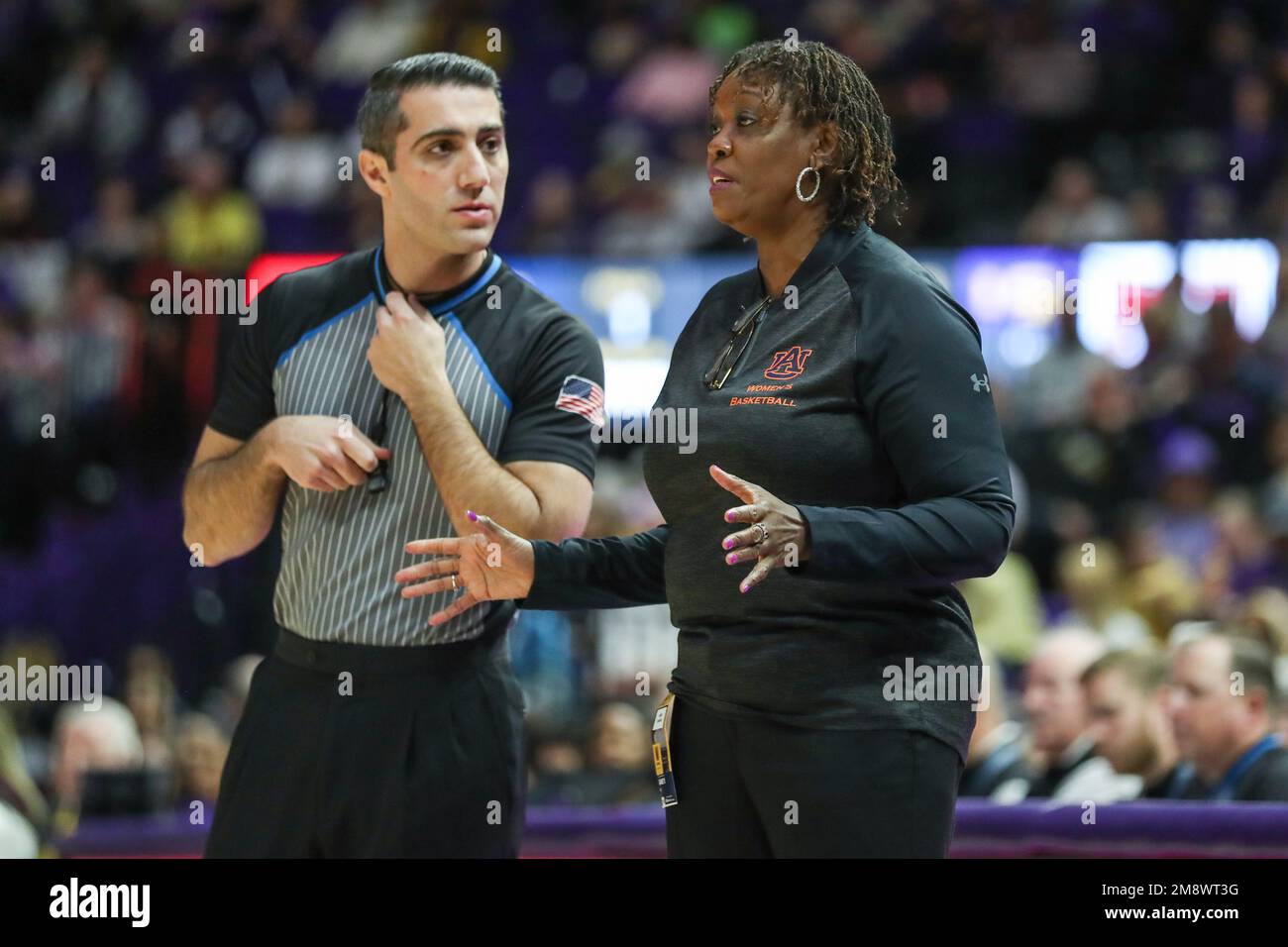 Baton Rouge, LA, USA. 15th Jan, 2023. Auburn Head Coach Johnnie Harris ...