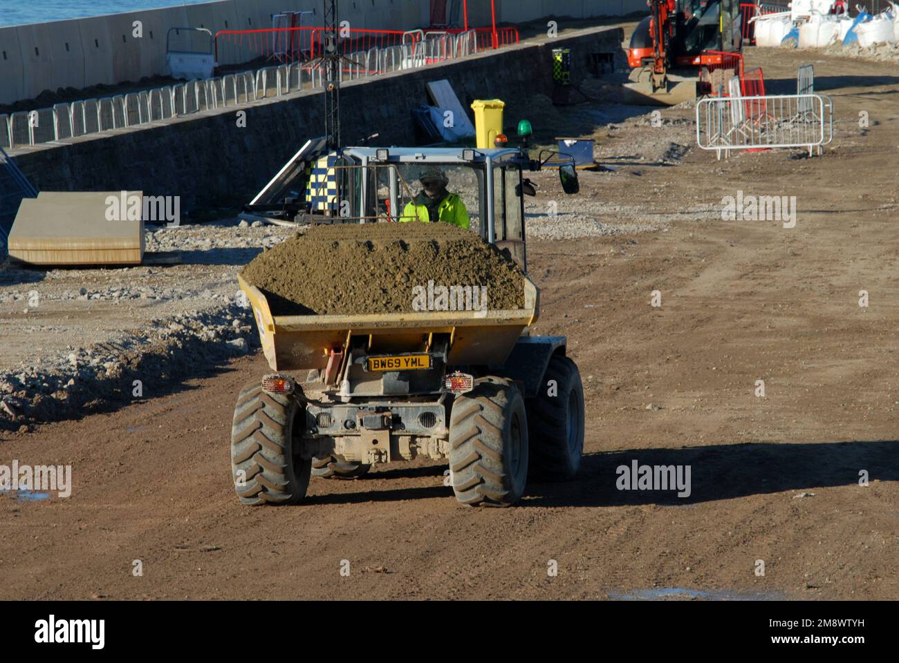 Flood prevention coastal defence hi-res stock photography and images ...