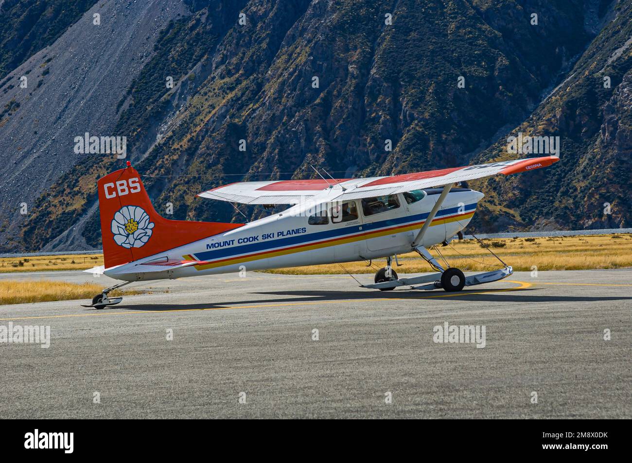 A ski plane taxying at Mount Cook Airport ready to fly tourists on a ...