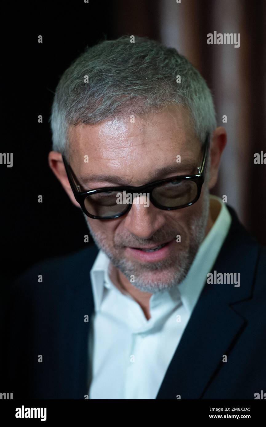 Vincent Cassel attending the Asterix Et Obelix: L'Empire du Milieu ...