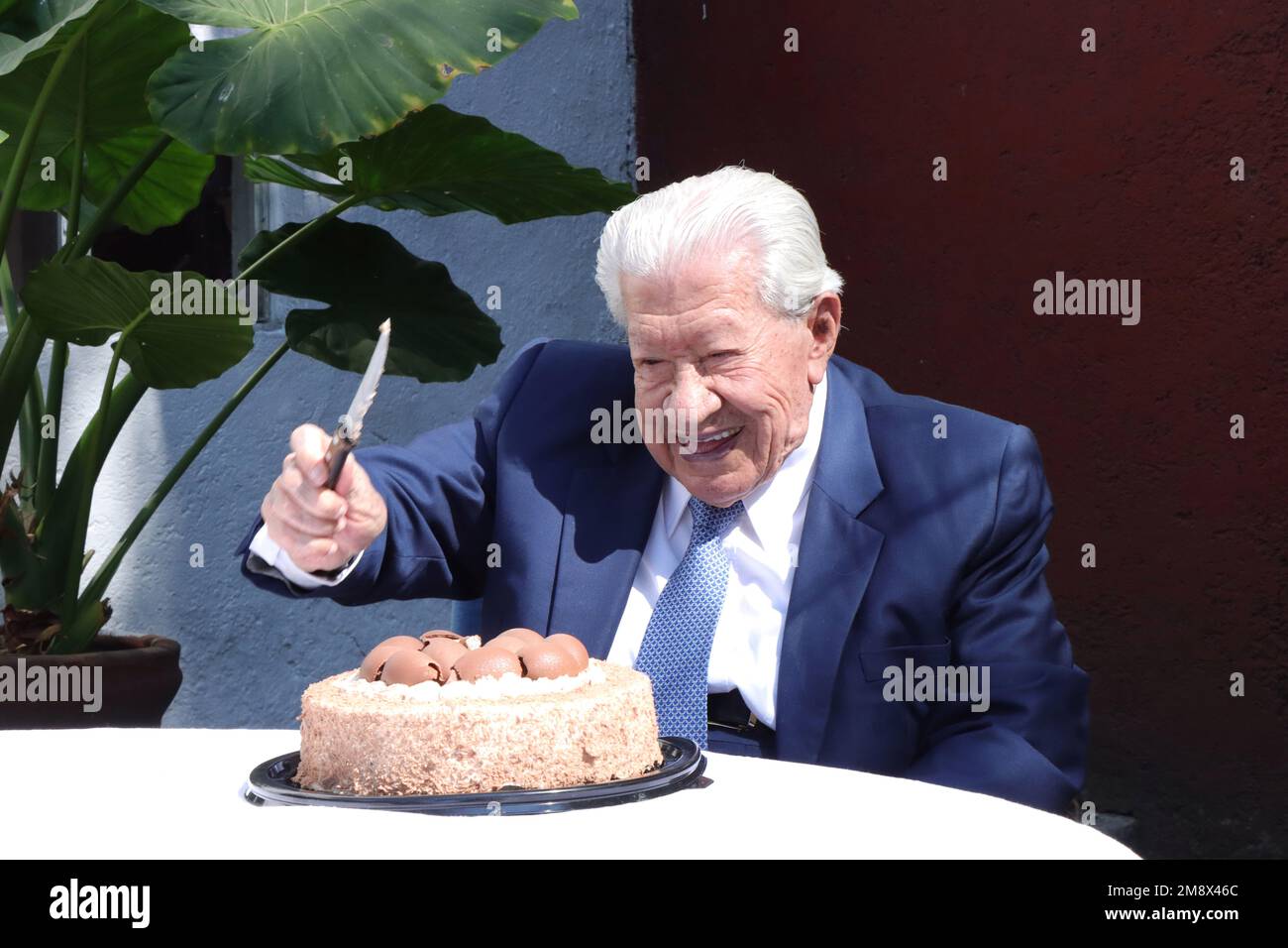 Mexico City, Mexico City, Mexico. 15th Jan, 2023. A portrait of the 98 ...