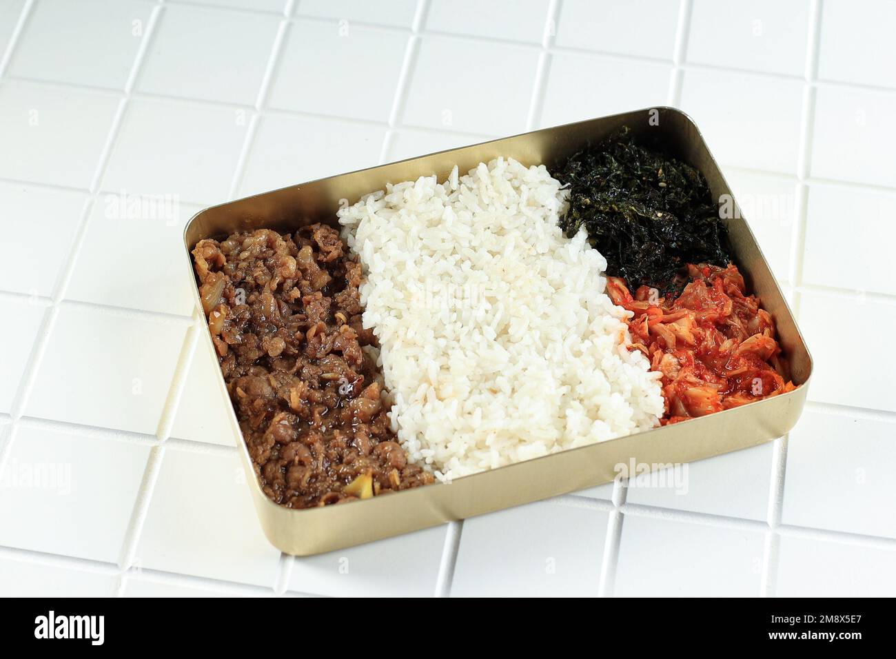 Bulgogi lunch box hi-res stock photography and images - Alamy