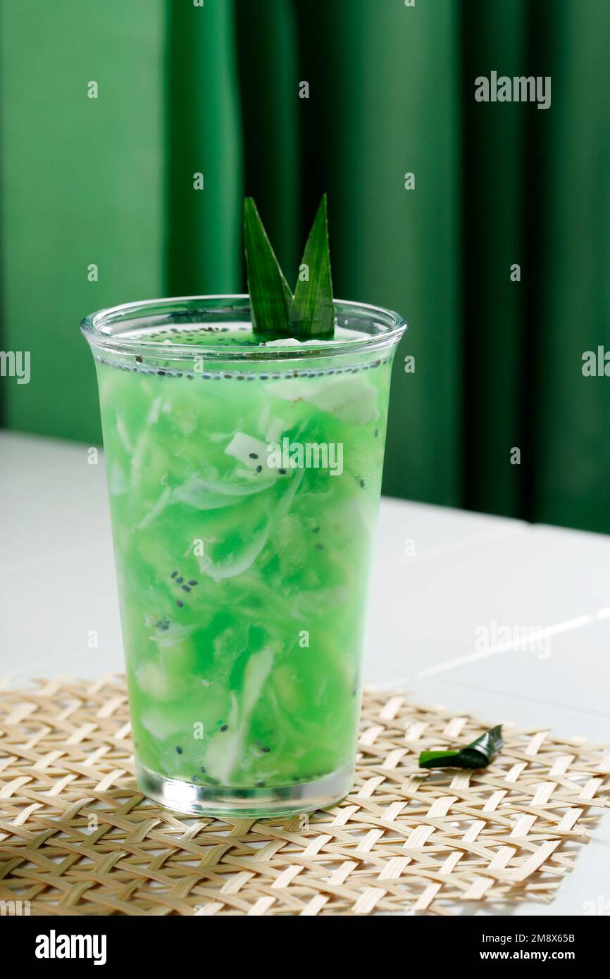 Kuwut ice hi-res stock photography and images - Alamy