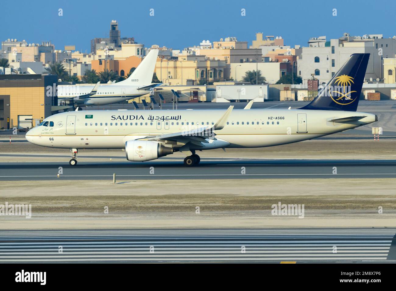 Saudia Airbus A320 airplane landing. Former Saudi Arabian Airlines ...
