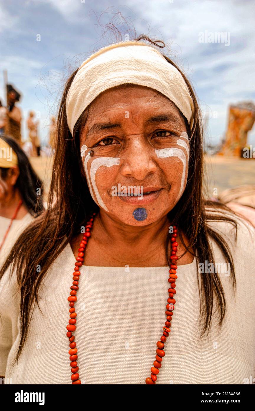 Mexican faces hi-res stock photography and images - Alamy