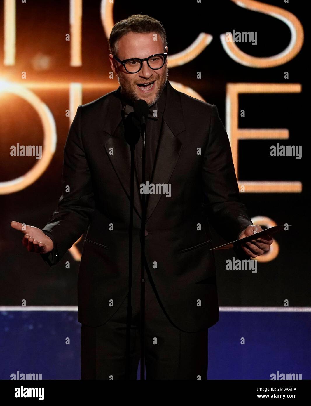 Seth Rogen presents the award for best comedy series at the 28th annual ...