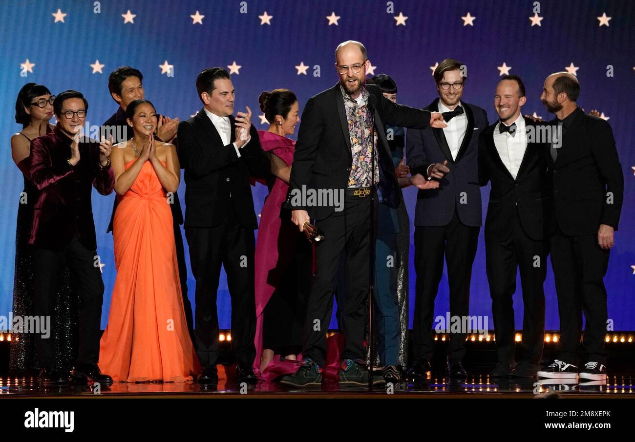 The cast and crew of "Everything Everywhere All at Once" accept the ...