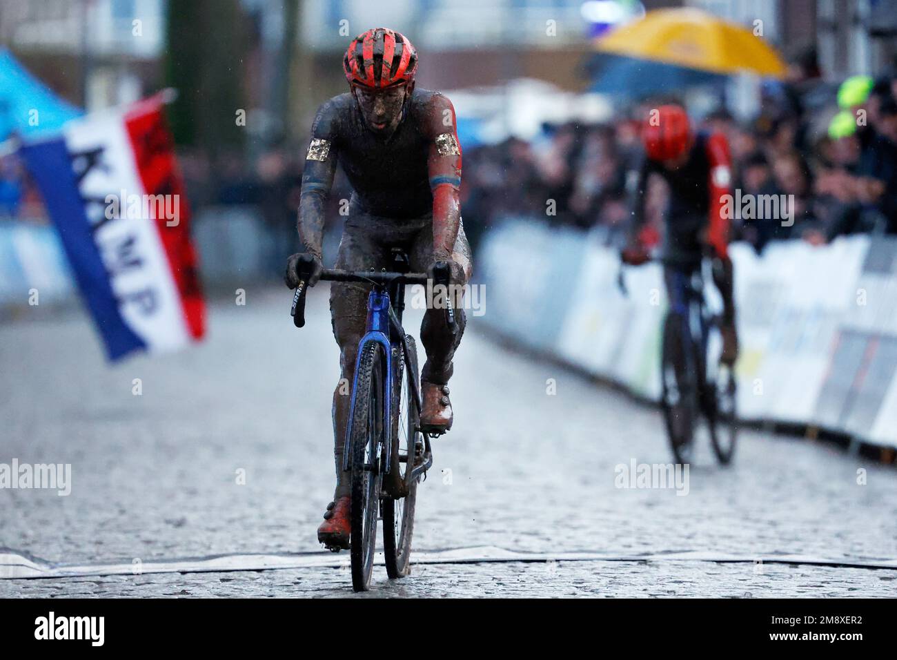 ZALTBOMMEL - Lars van der Haar wins the Plieger NK cyclo-cross in ...