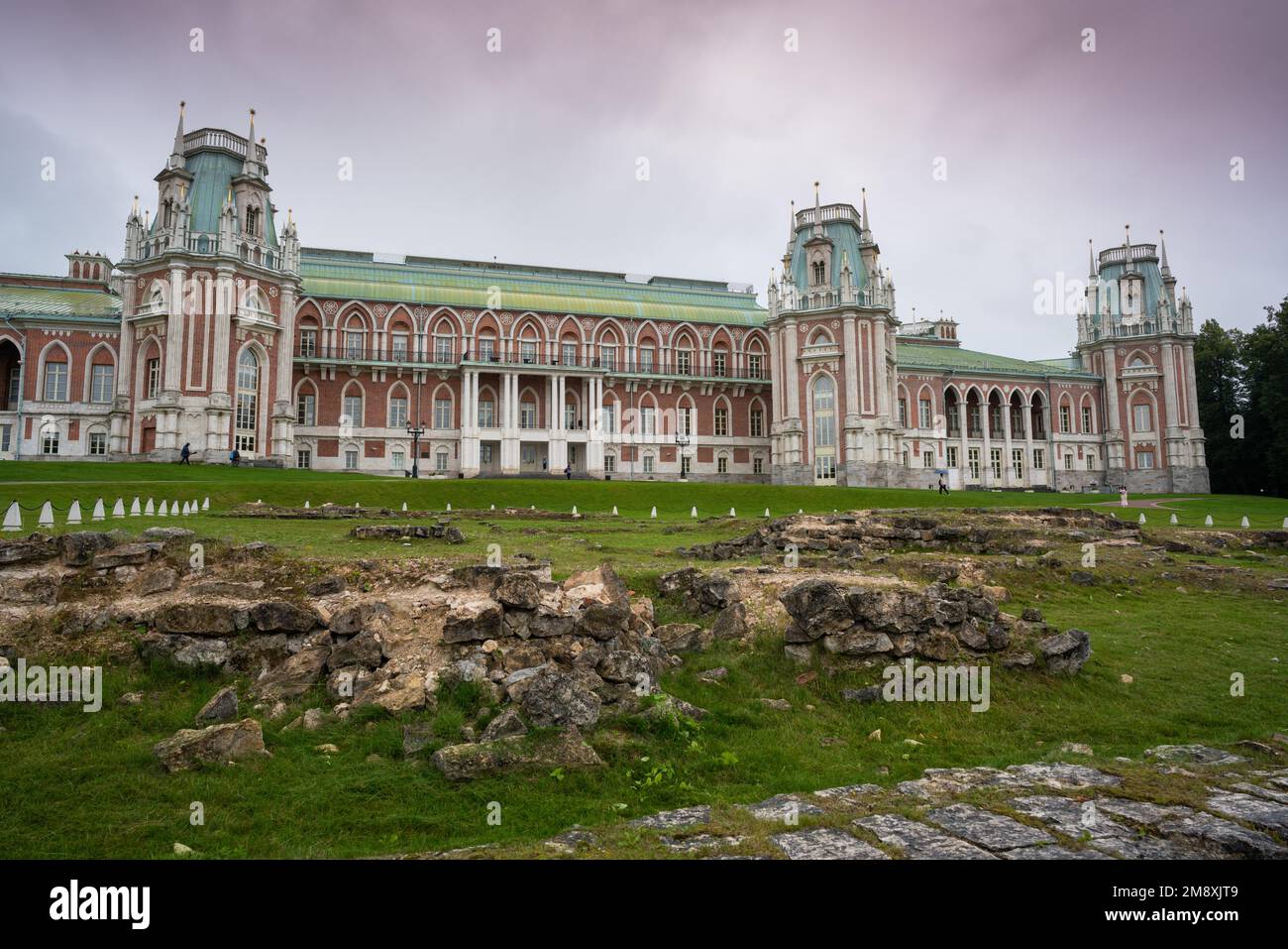 Russia tsaritsyn manor Stock Photo - Alamy