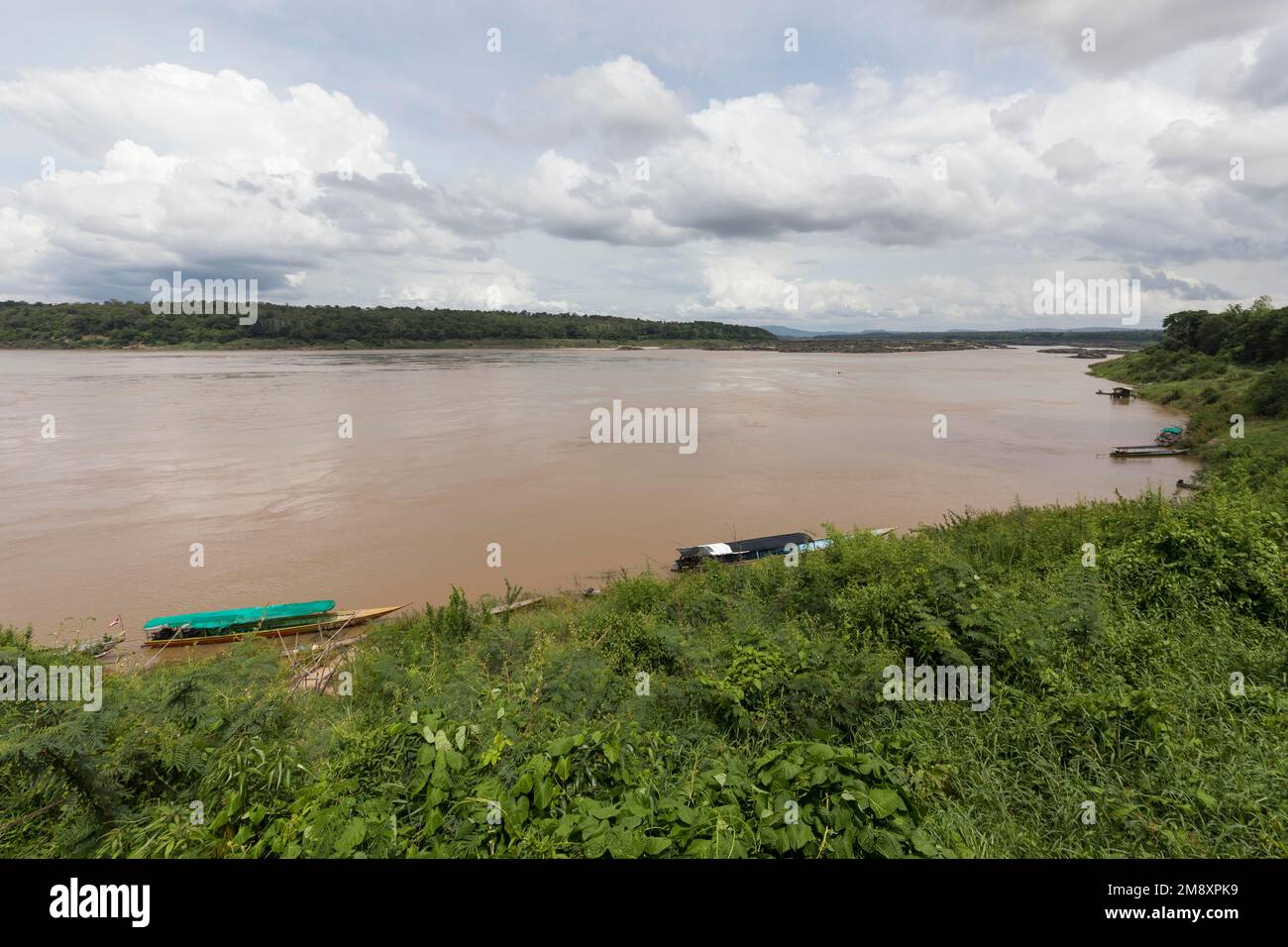 Sam Phan Bokam Mekong River, Baan Phong Pao, Lao Ngam Sub-district, Pho ...