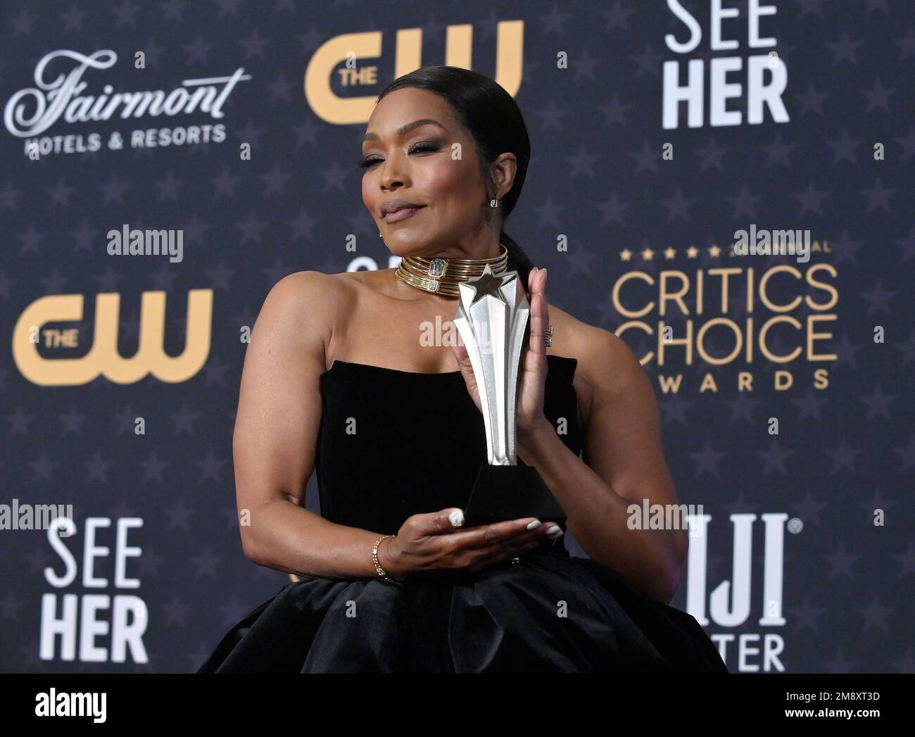 Los Angeles, United States. 15th Jan, 2023. Angela Bassett appears ...