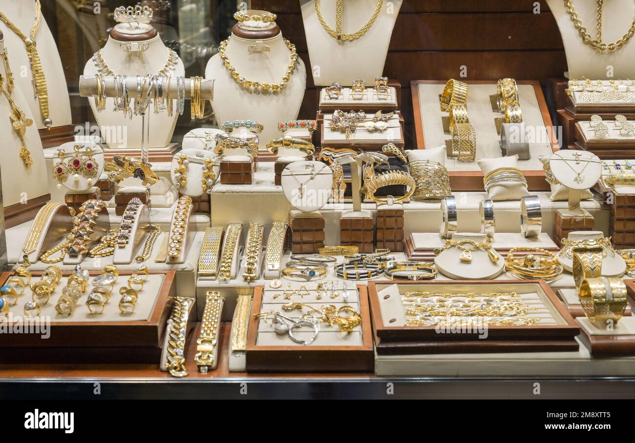 Jeweller, Gold, Shop window, Khan el-Khalili Bazaar, Old City, Cairo ...