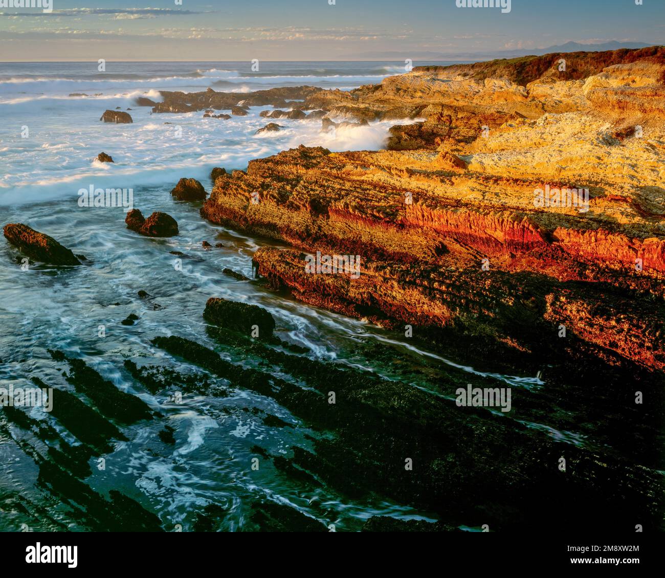 Sunset, Monterey Shale, Montana de Oro State Park, San Luis Obispo ...