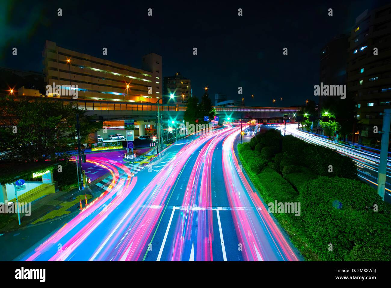 Time lapse traffic in downtown hi-res stock photography and images - Alamy