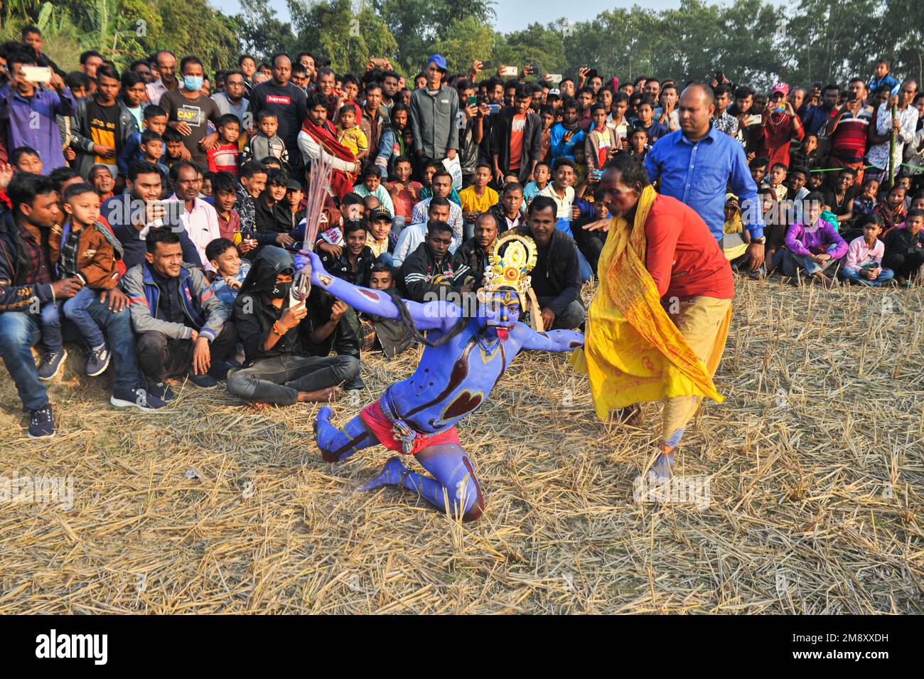 Non Exclusive: 15 January 2023 in Sylhet-Bangladesh: Devotee attire and ...