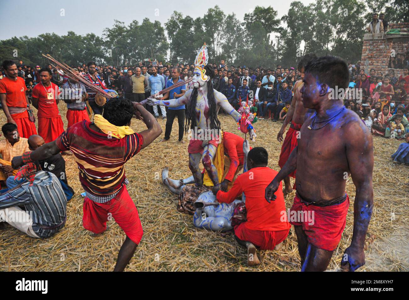 Non Exclusive: 15 January 2023 in Sylhet-Bangladesh: Devotee attire and ...