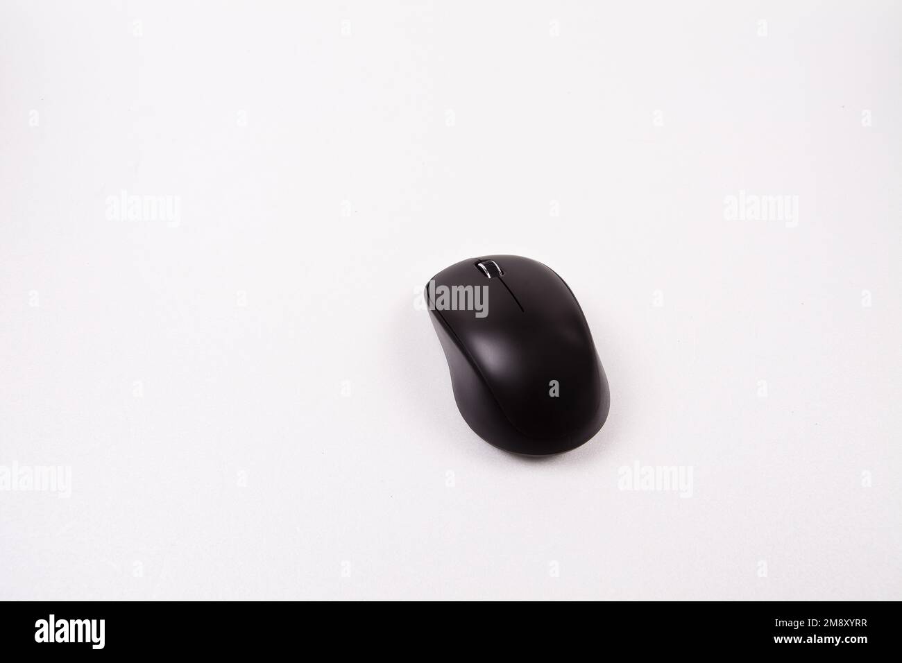 Black wireless mouse with path on white background Stock Photo - Alamy