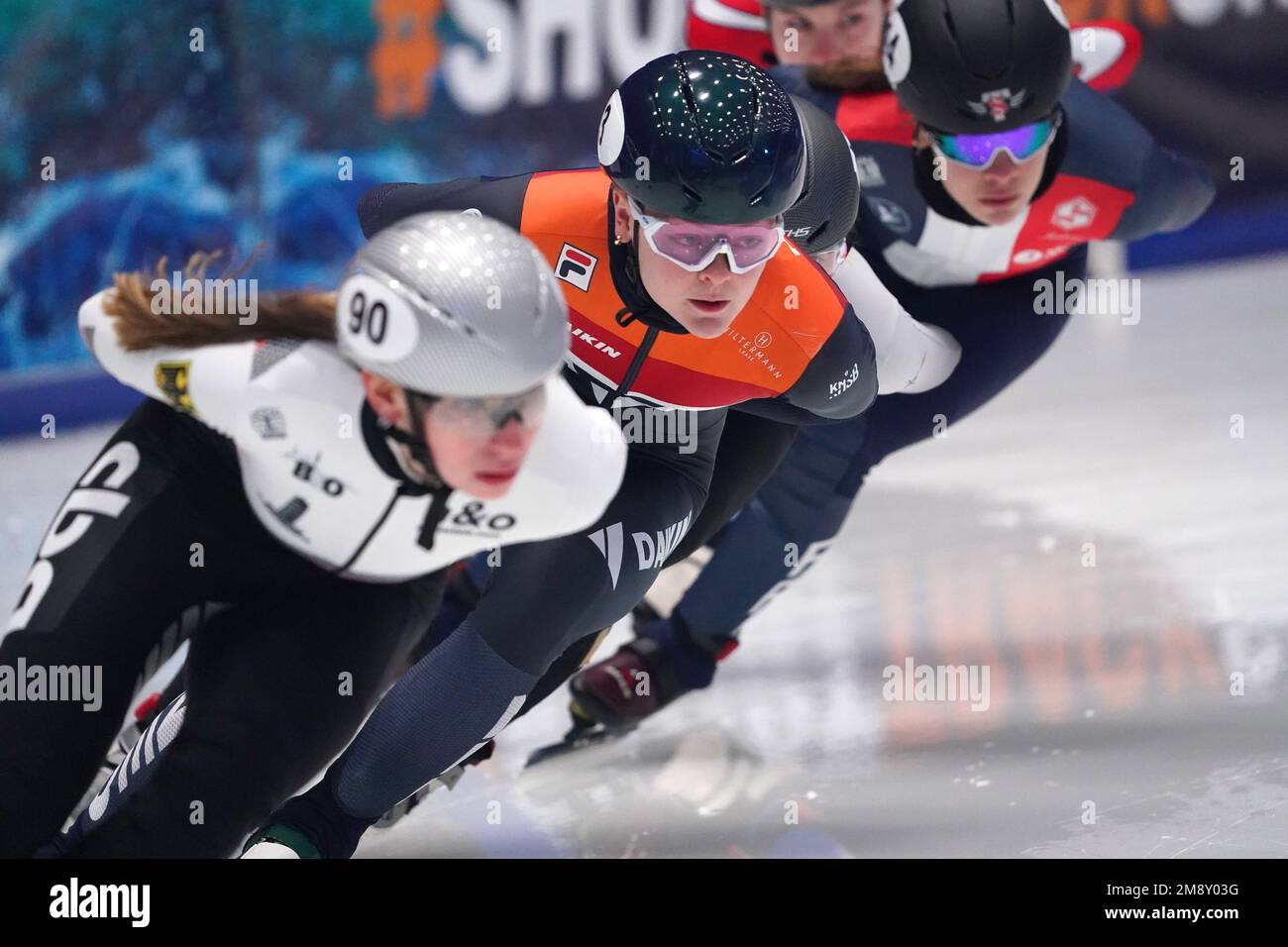 Xandra Velzeboer (NED) on the 1000m heats women during ISU European ...