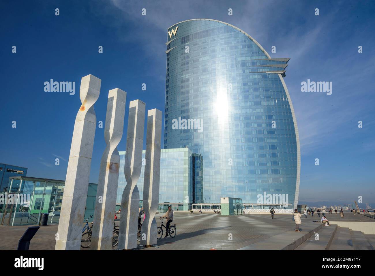 Edificio ricardo bofill hi-res stock photography and images - Alamy