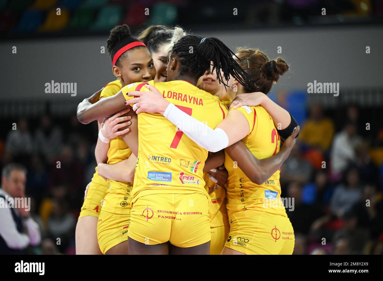 Florence, Italy. 15th Jan, 2023. Volley Bergamo 1991 cheering during Il ...