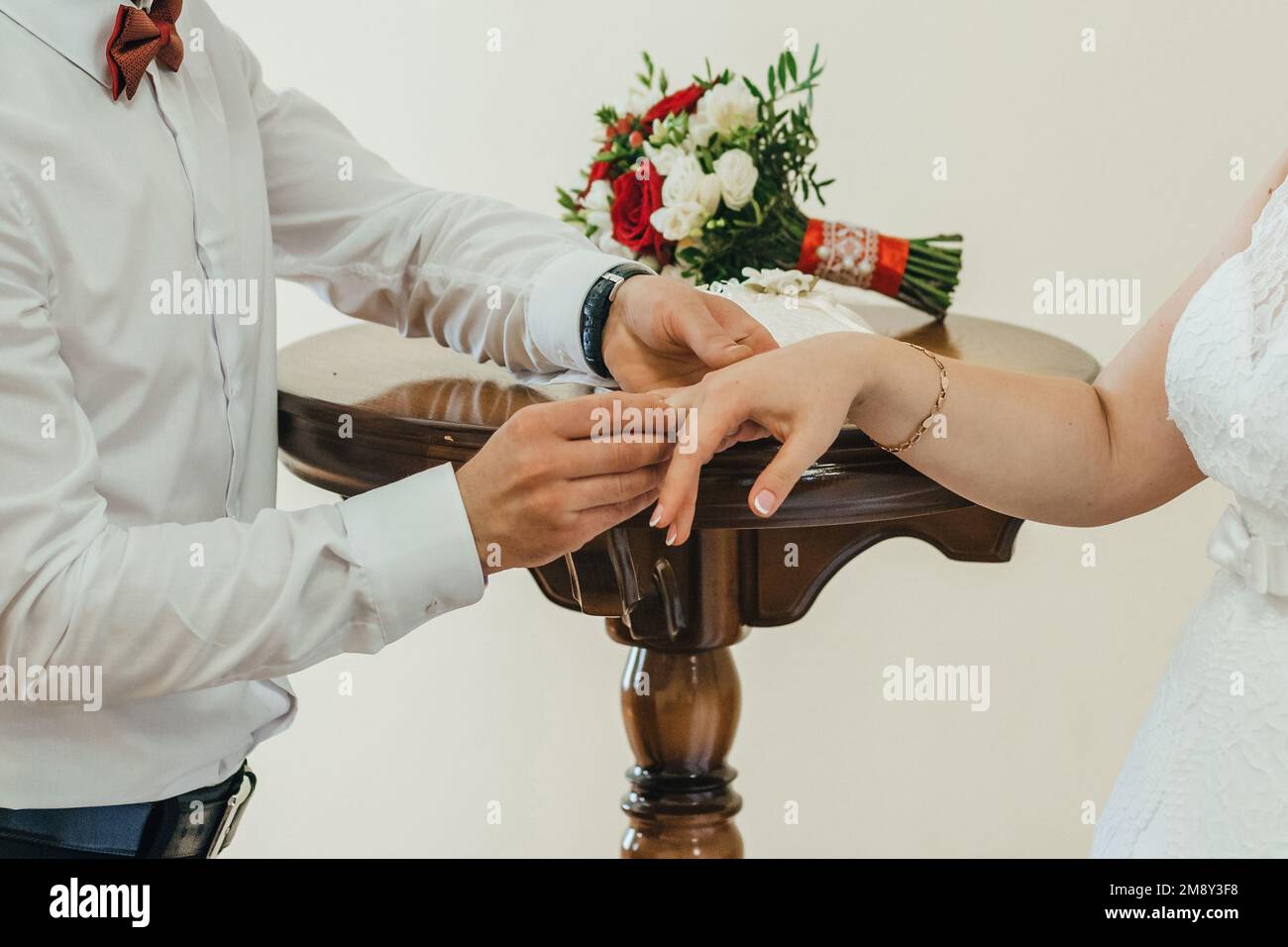 Oath of love hi-res stock photography and images - Alamy