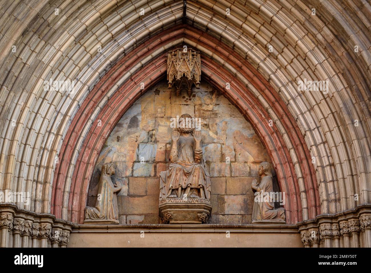 Sculptures of the entrance doorway to the Basilica of Santa Maria del ...
