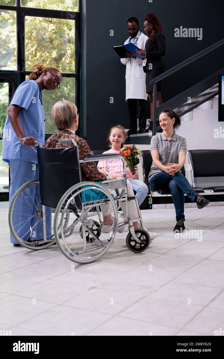 Hospital visit elderly flowers hi-res stock photography and images - Alamy