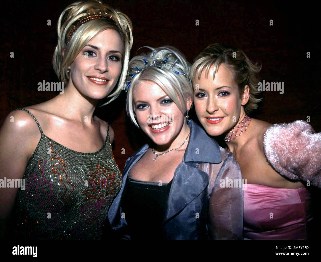 Dixie Chicks arriving at the Academy of Country Music Awards in 1999 ...