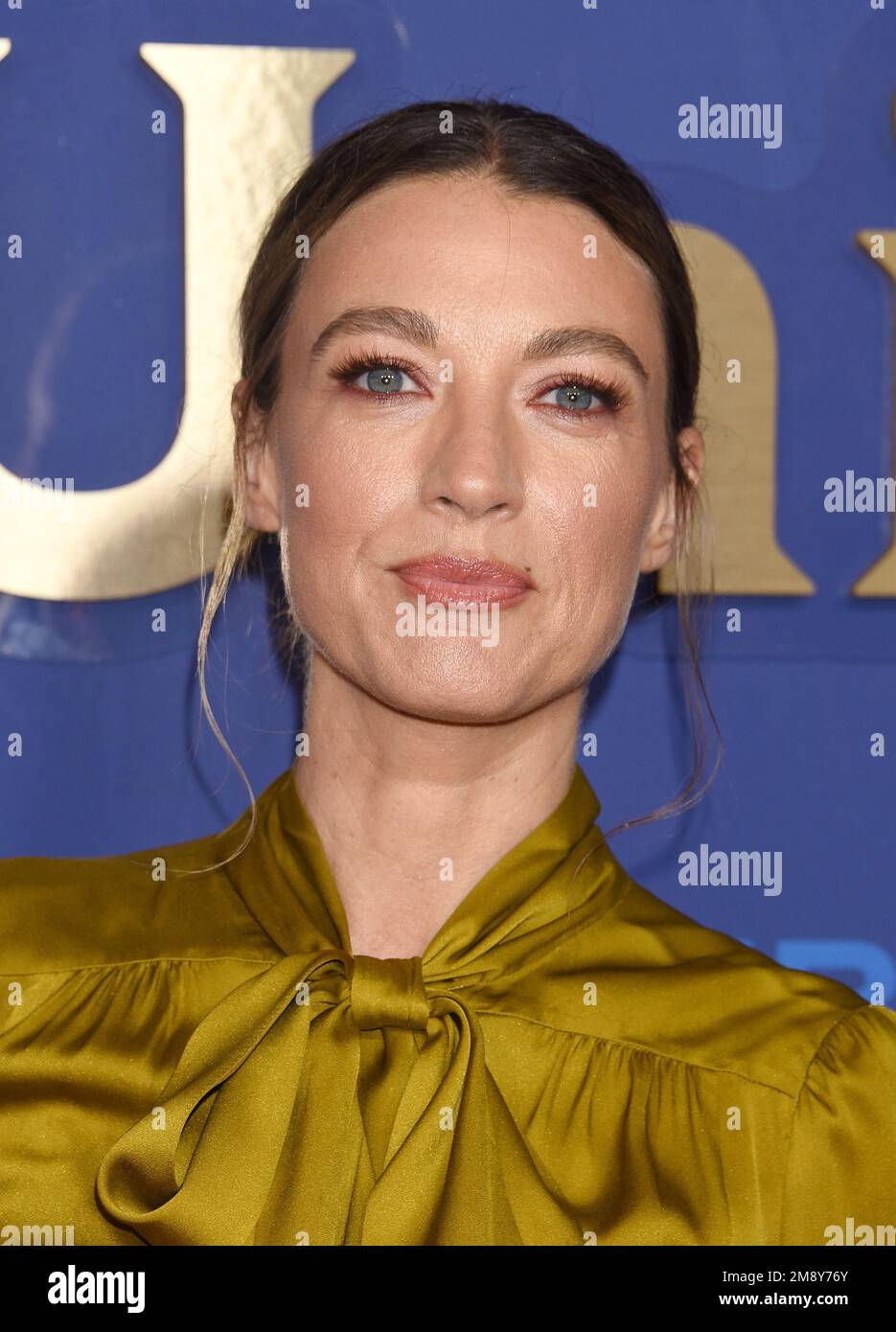 Pasadena, California, USA. 15th Jan, 2023. Natalie Zea arriving to the ...