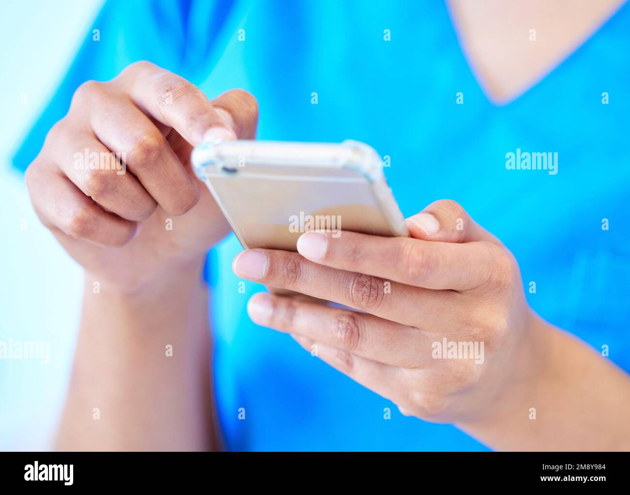 Mobile dental app hi-res stock photography and images - Alamy