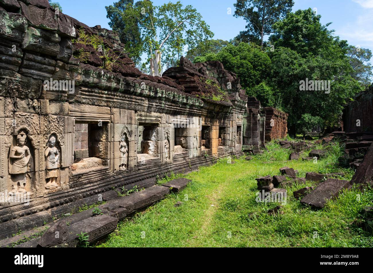 Sword temple in Cambodia Stock Photo - Alamy