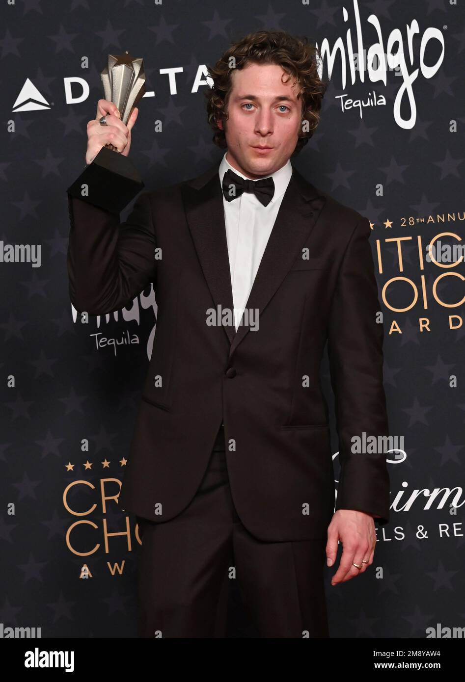 Jeremy allen white 2023 hi-res stock photography and images - Alamy