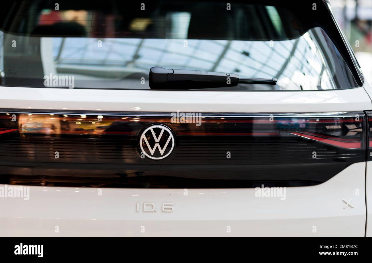 Volkswagen car project hi-res stock photography and images - Alamy