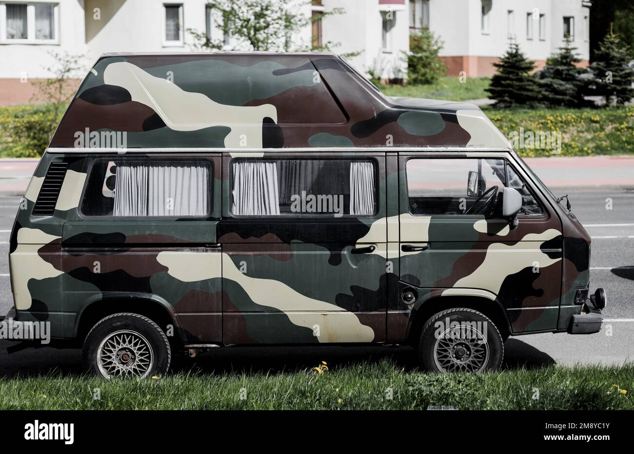 Camouflage bus hi-res stock photography and images - Alamy