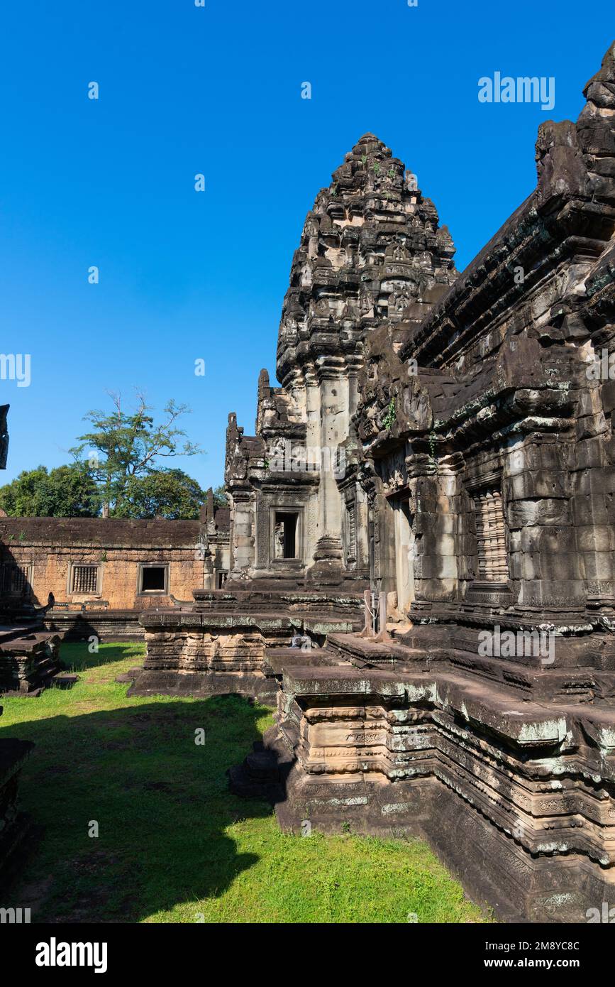 Cambodia bentley color temple Stock Photo - Alamy