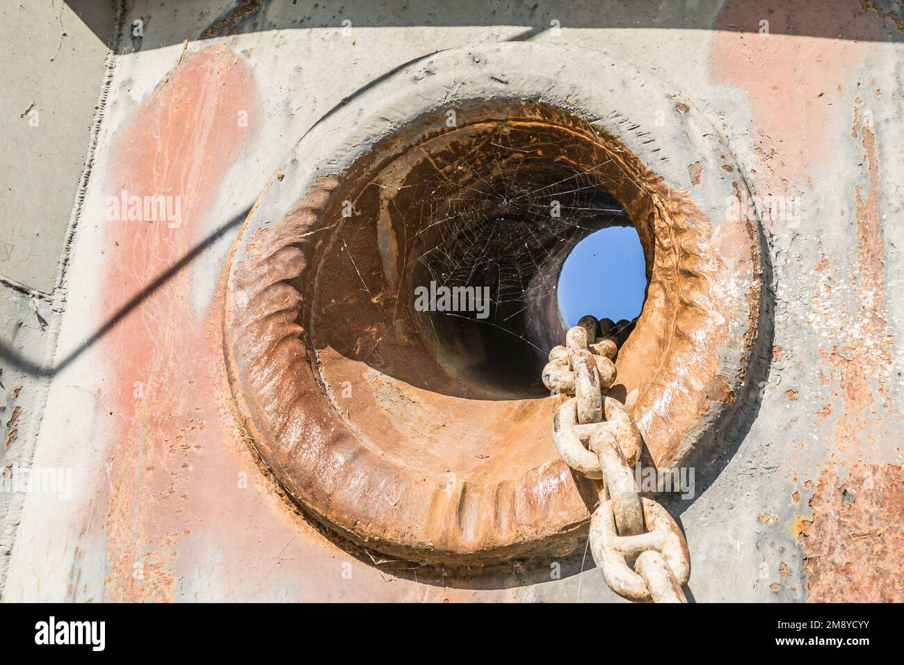 Chain hole hi-res stock photography and images - Alamy