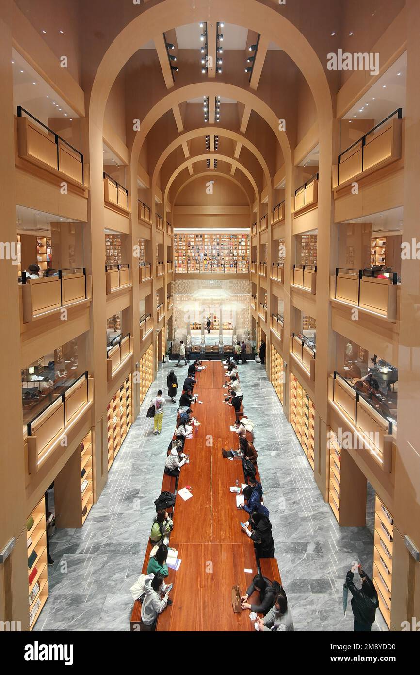 Zikawei Library recently opened to the public, becoming a new cultural ...