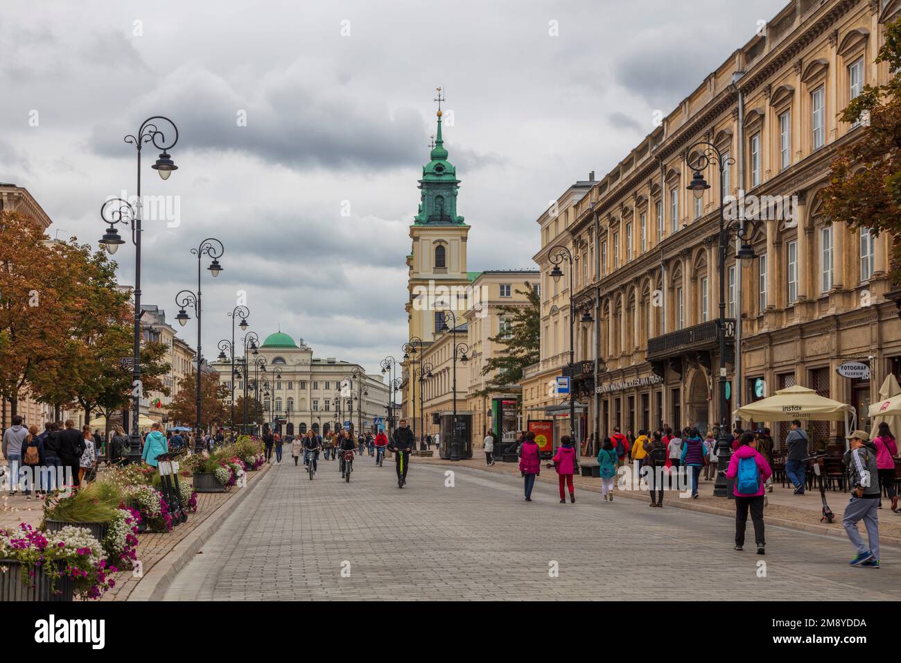 Holy cross church in Warsaw, Poland Stock Photo - Alamy