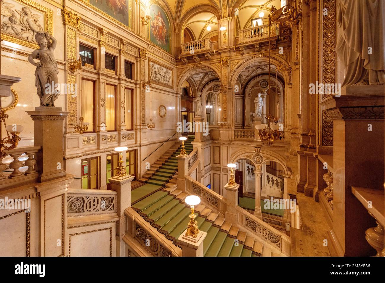 Vienna opera house stairs hi-res stock photography and images - Alamy