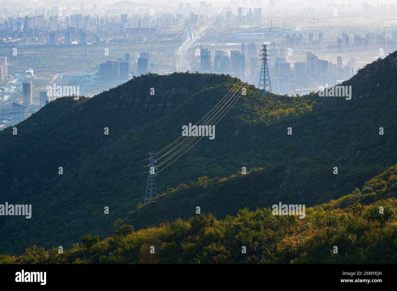 Beijing mountains city hi-res stock photography and images - Alamy