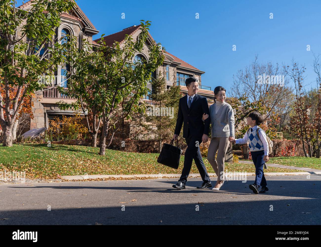Chinese parents send their children from school hi-res stock ...