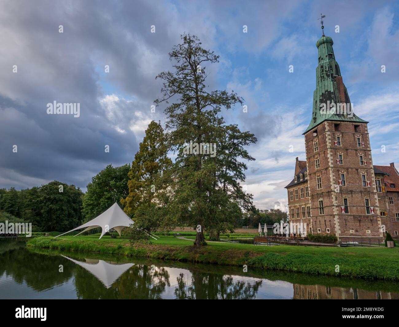 The Raesfeld Castle surrounded by a beautiful park in Germany Stock ...