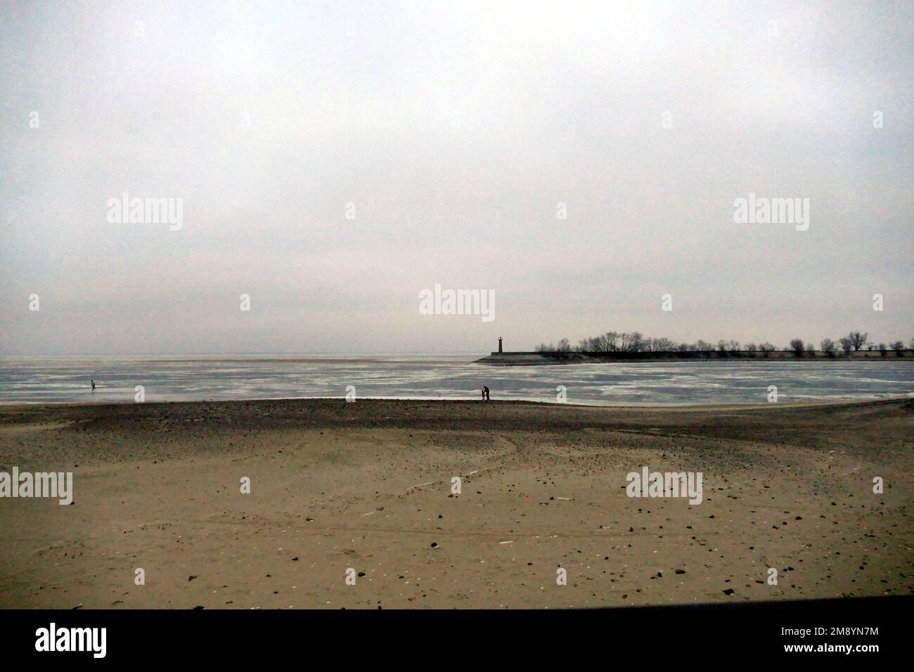 Non Exclusive: CHERKASY, UKRAINE - JANUARY 15, 2023 - The level of ...