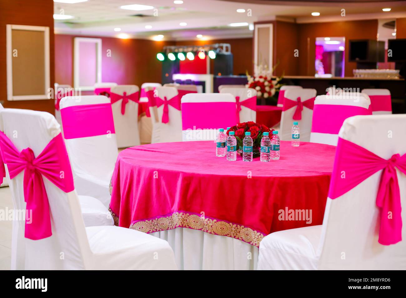 The Beautiful Decorations cultural program, Wedding Decorations, props ...