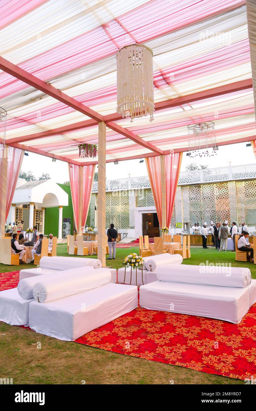 The Beautiful Decorations cultural program, Wedding Decorations, props ...