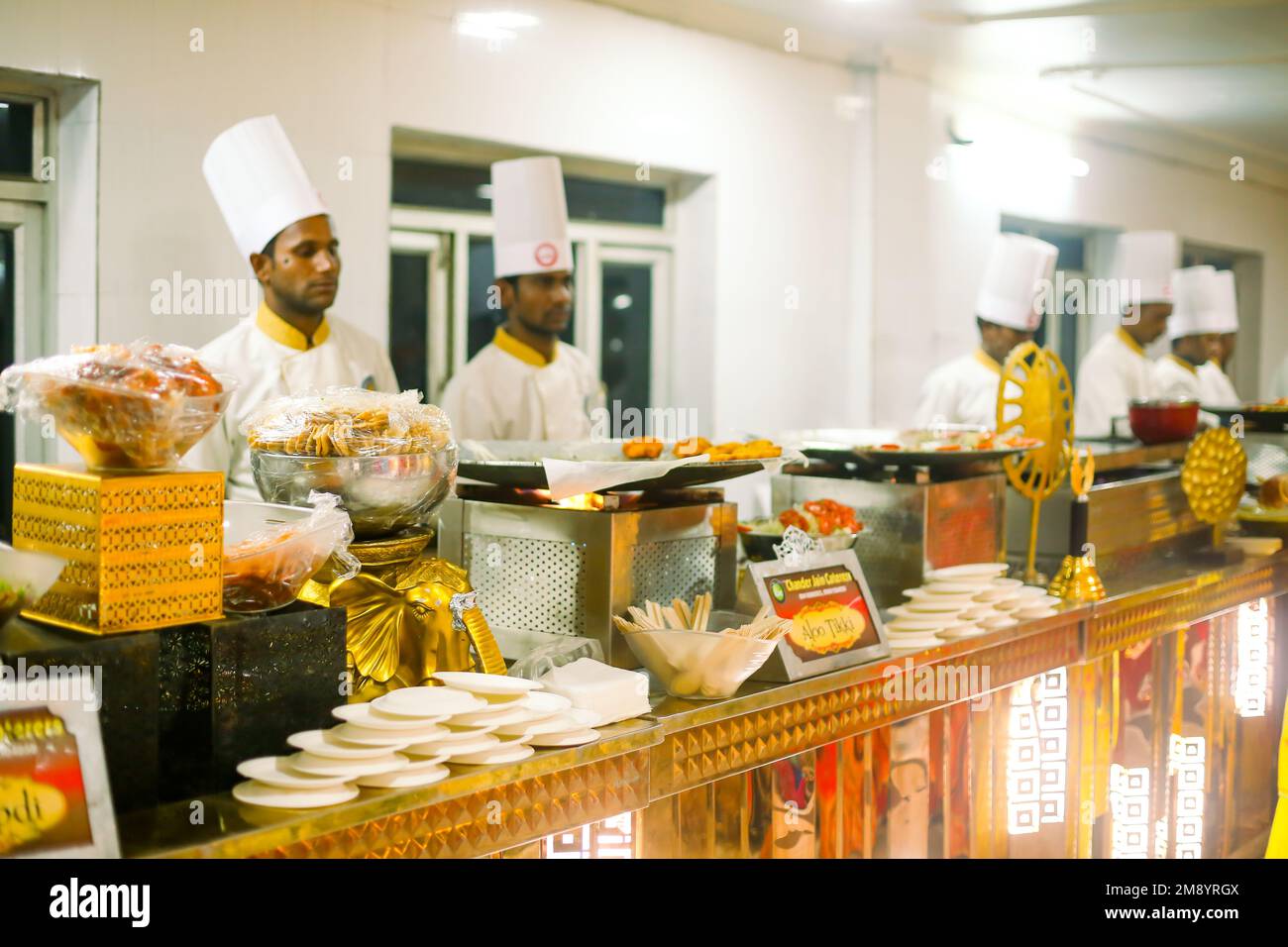 The Beautiful Decorations cultural program, Wedding Decorations, props ...