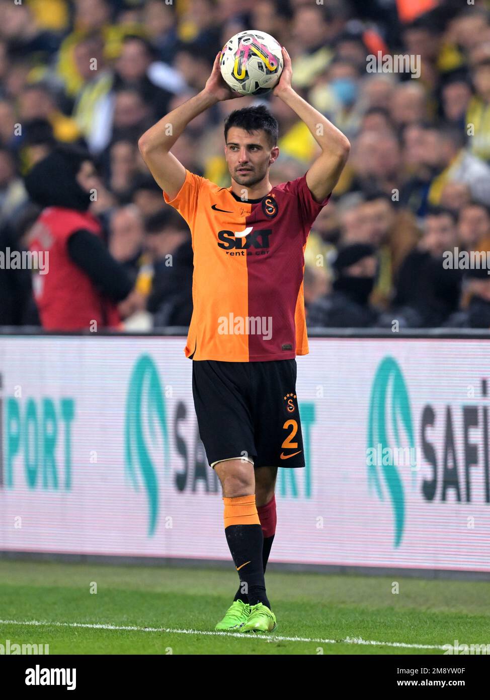 ISTANBUL - Leo Dubois of Galatasaray AS during the Turkish Super Lig match between Fenerbahce AS ...
