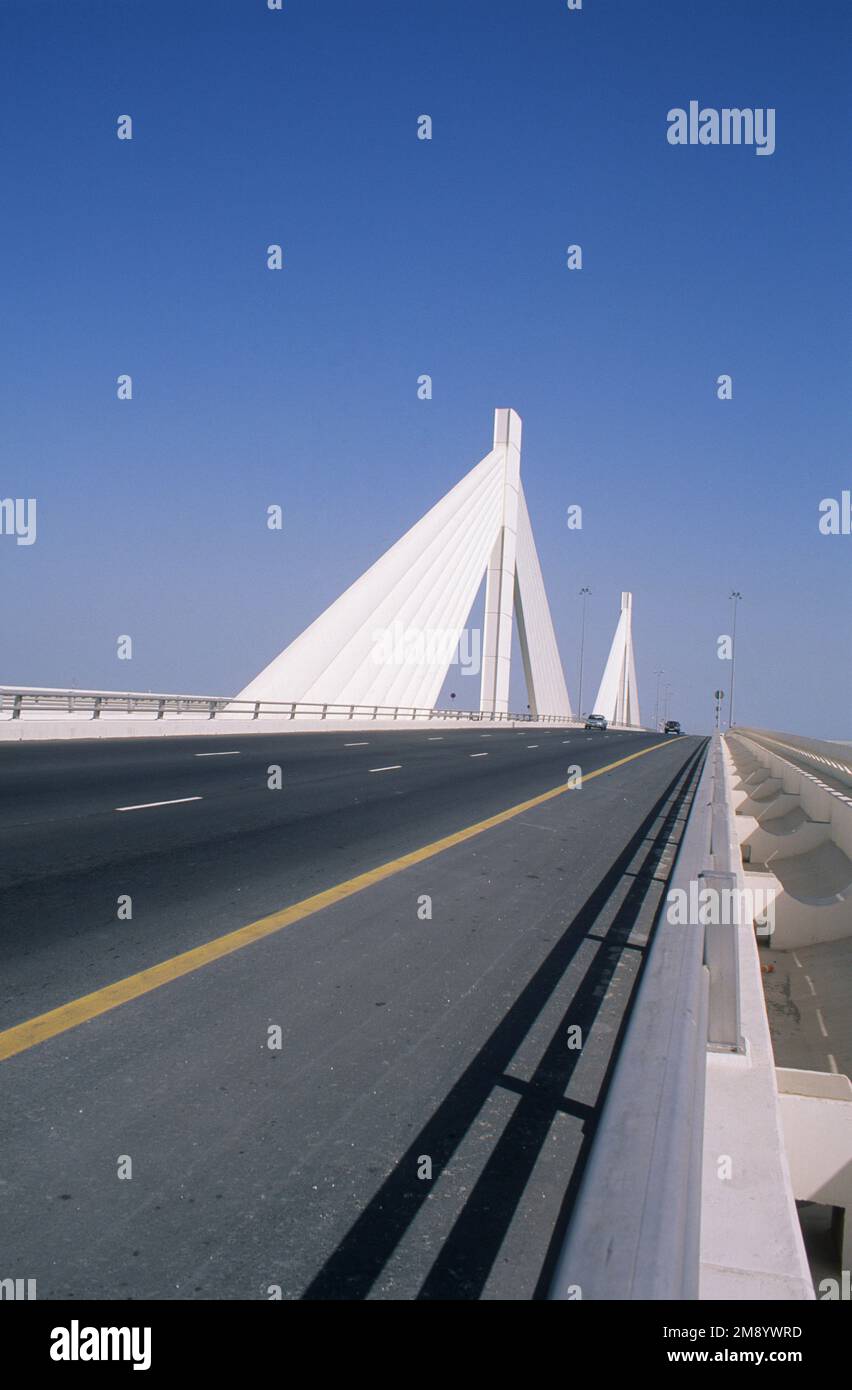 Shaikh isa bin sulman hi-res stock photography and images - Alamy